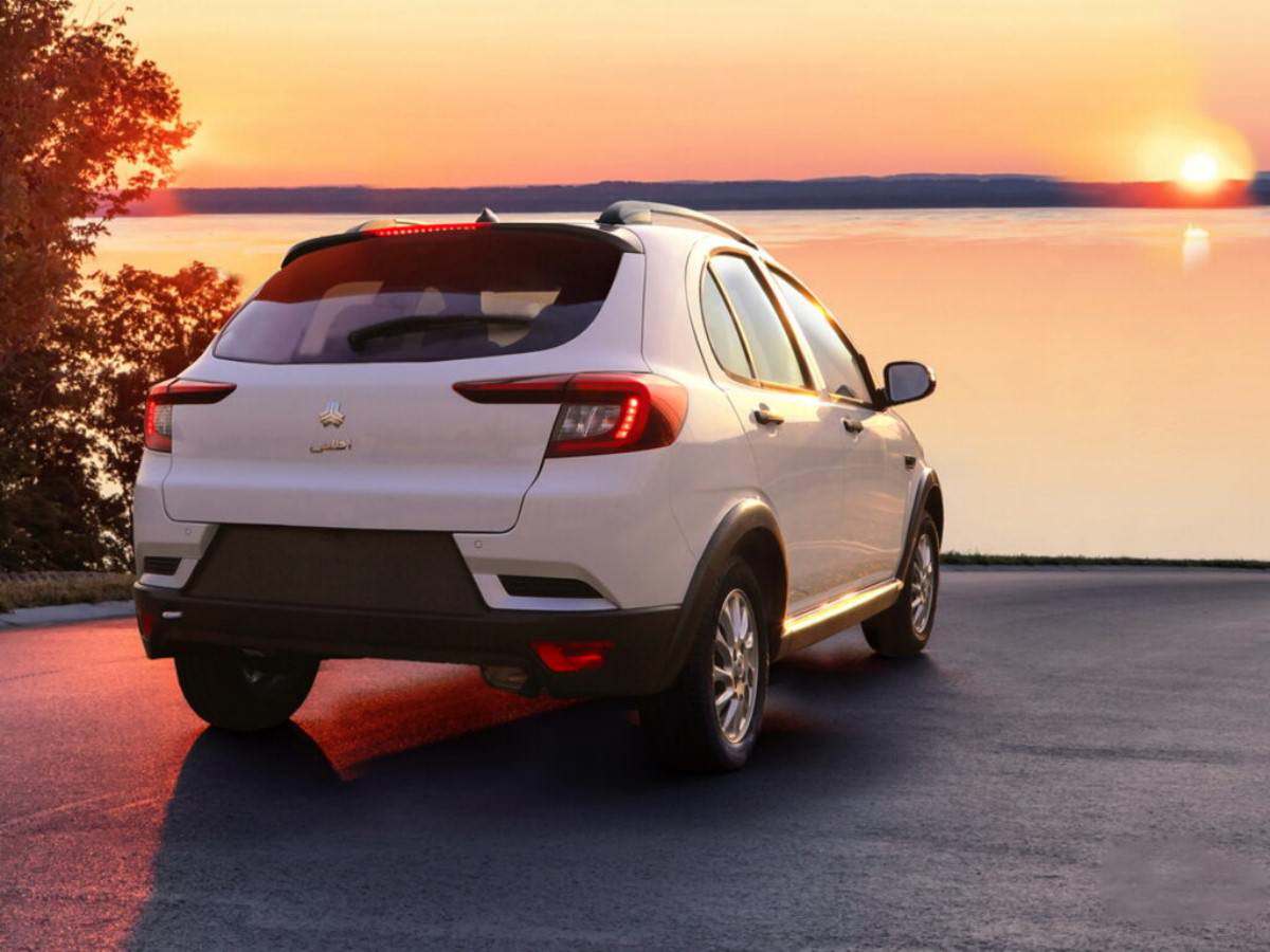 Saipa Atlas, Iranian Crossover Based On An Ancient Platform