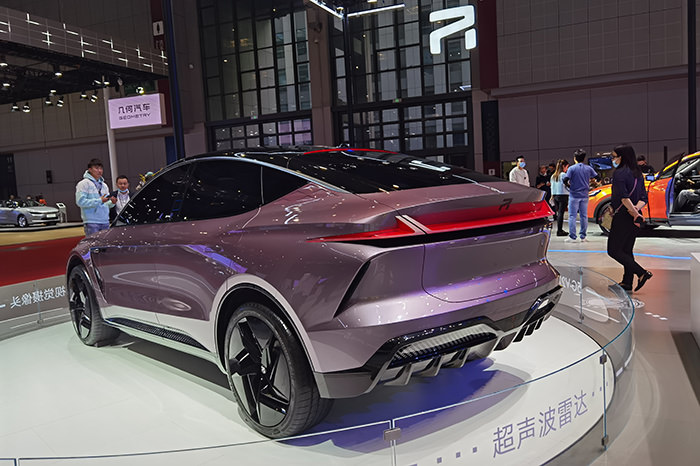SAIC R ES33, The First SAIC All-Electric SUV At Shanghai Auto Show