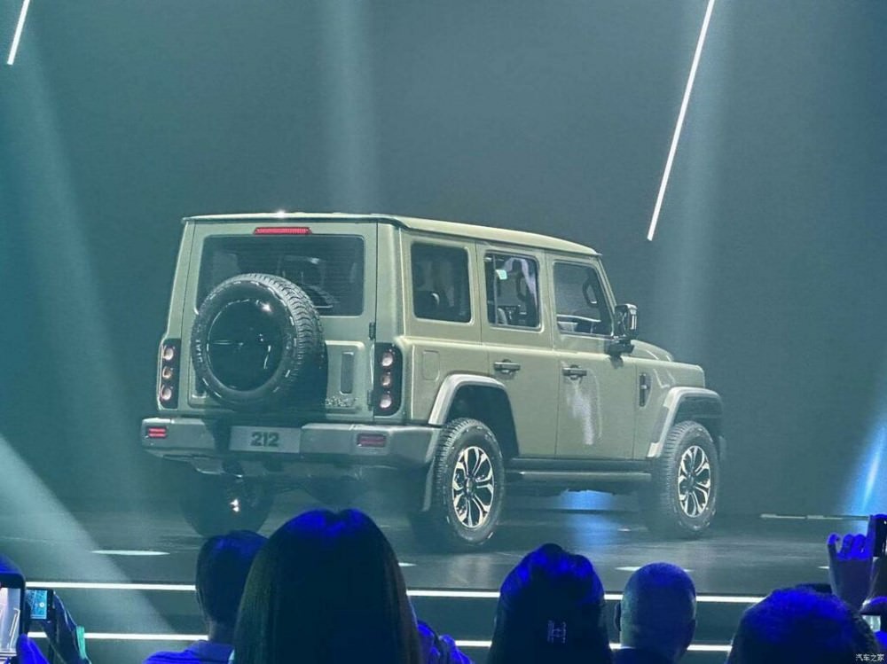 The New BAW 212 Off-Roader SUV Debuts in China