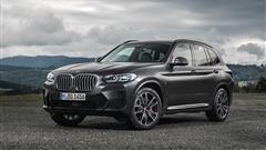 BMW Recalls 300,000 SUVs Over Cargo Rail Defect
